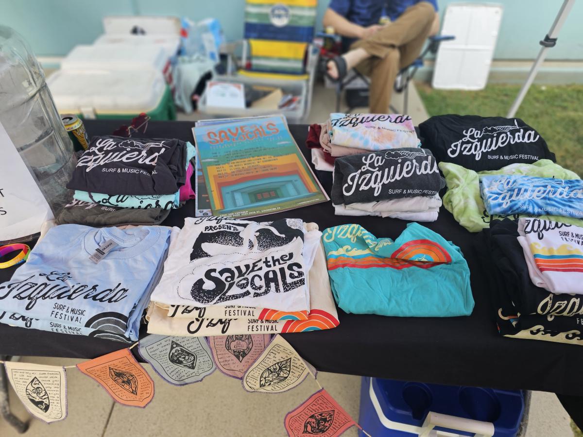 Merch Booth Volunteer - La Izquierda Fest 2025 - Eventeny