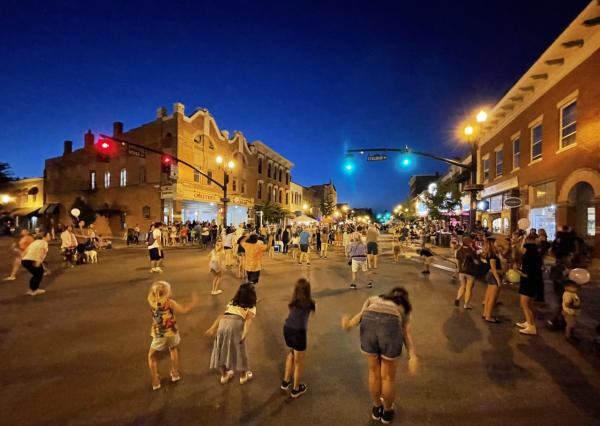 Fourth Friday - August Fourth Friday - Eventeny