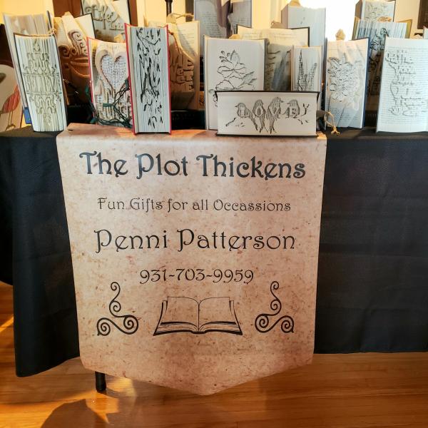 The Plot Thickens - LAWRENCEBURG - Tennessee - United States - Penni ...