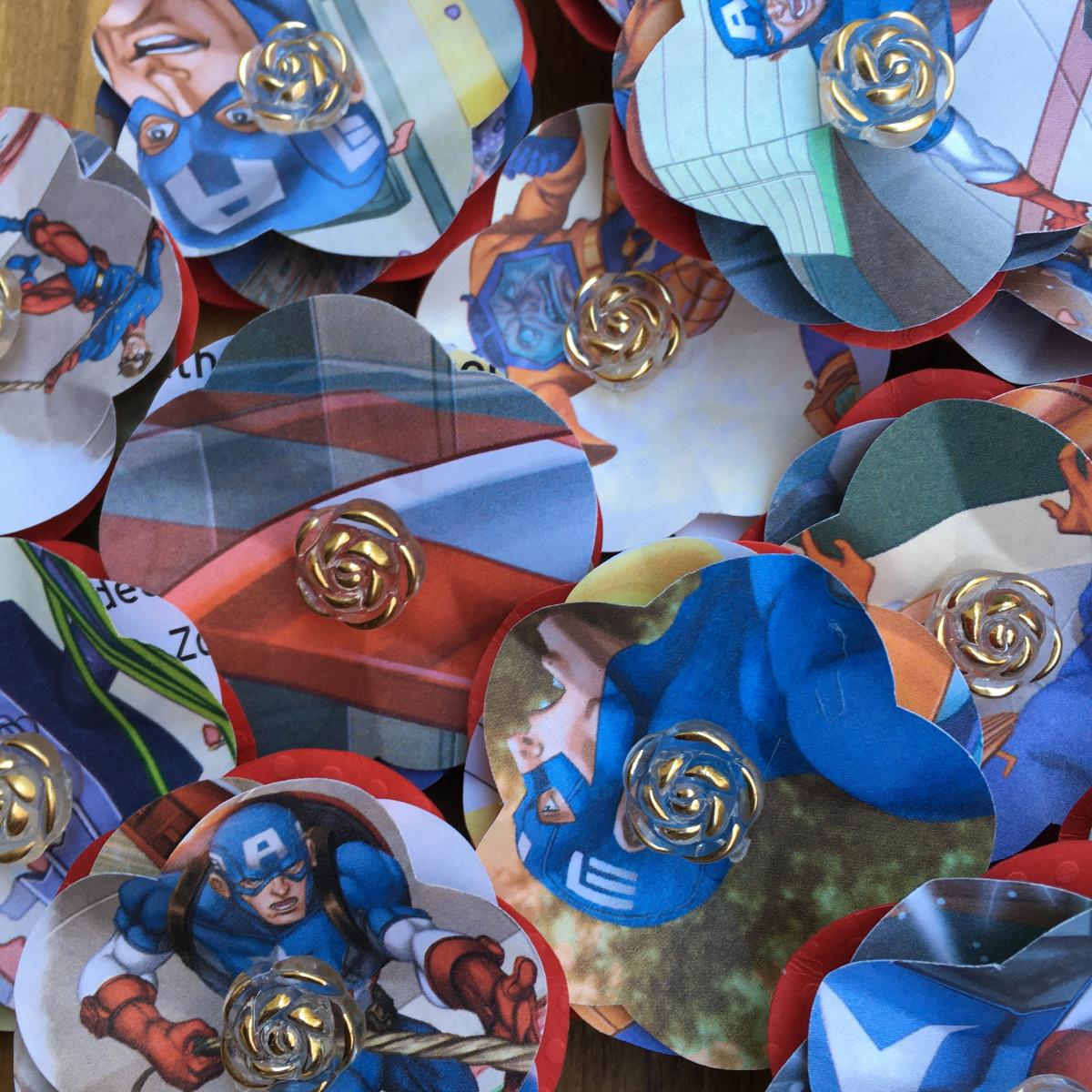 Captain America hand-cut paper flower bouquet - Eventeny