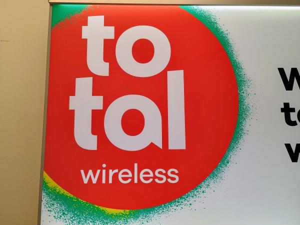 Total Wireless - Universal City - Texas - United States - Mario - Eventeny