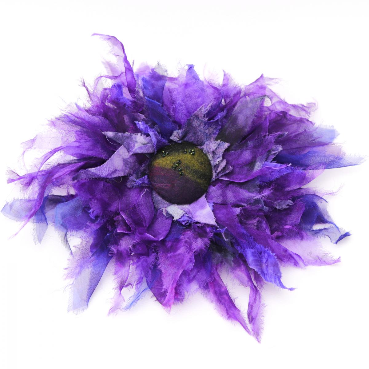 FRILLY SILK FLOWER - Eventeny