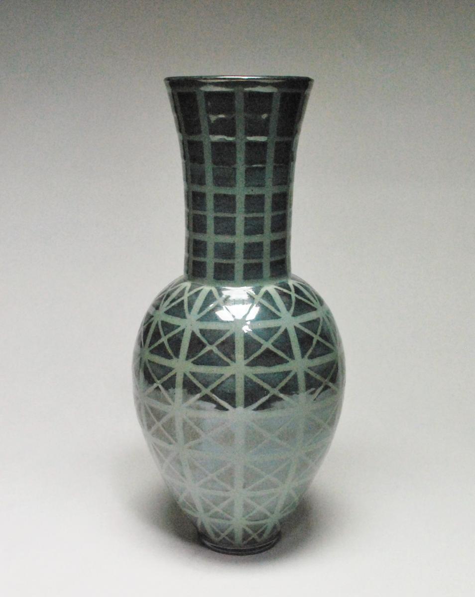 Tall Patterned Vessel - Eventeny