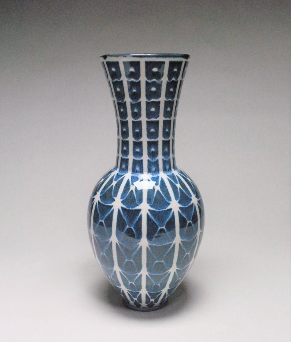 Tall Patterned Vase - Eventeny