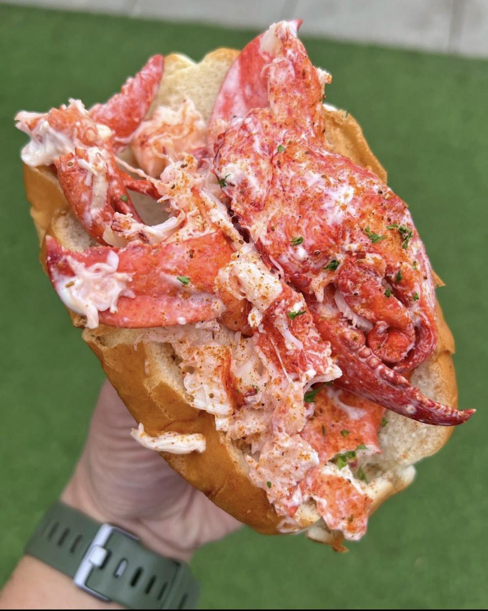 Wicked Maine Lobster - Mesa - Arizona - United States - Frankie - Eventeny