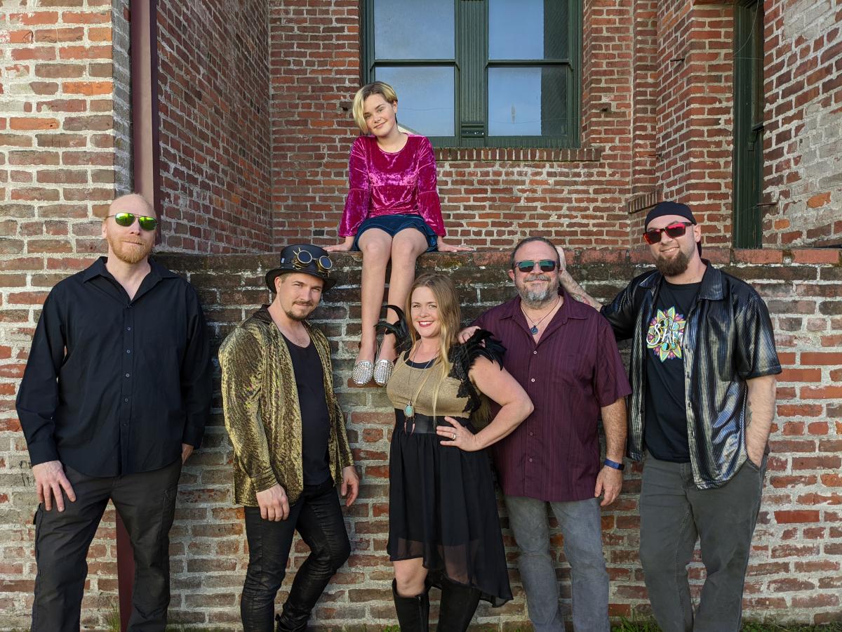 Kalan Wolfe & The Shift - Port Hadlock - Washington - United States ...