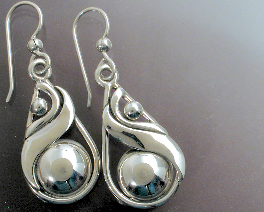 Silver Dome & Shape Earrings - Eventeny